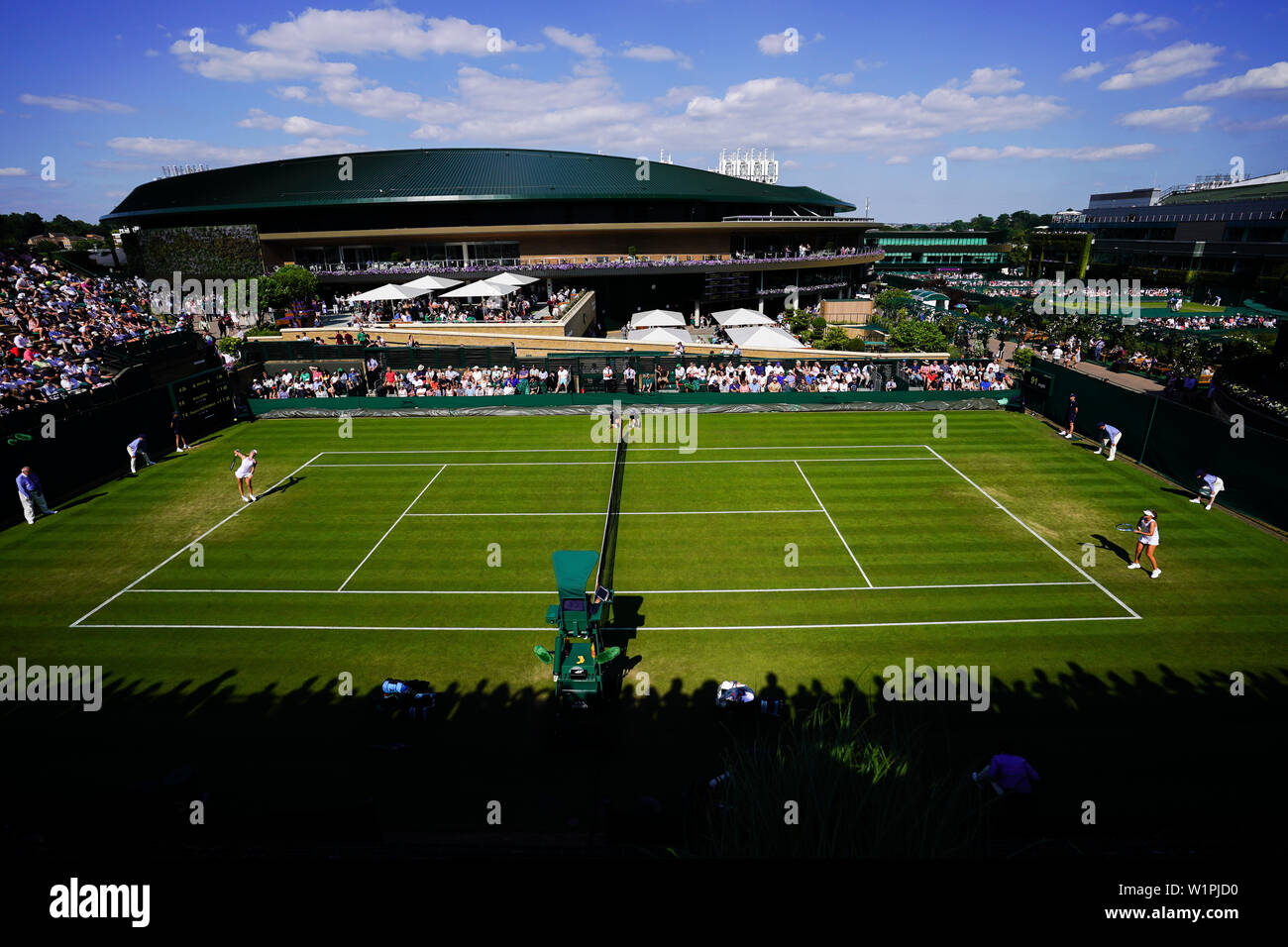 Sofia kenin action hi-res stock photography and images - Alamy