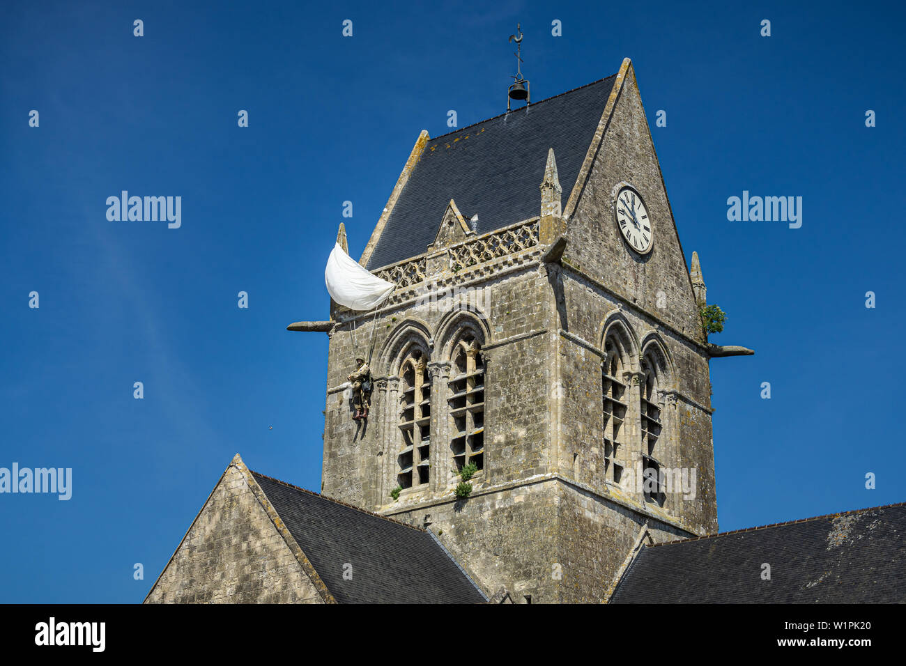 John steele paratrooper hi-res stock photography and images - Alamy