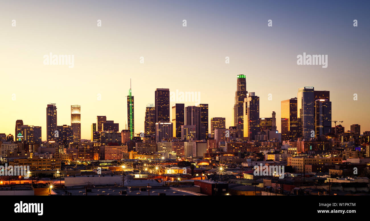 Downtown Los Angeles skyline at sunset Stock Photo - Alamy