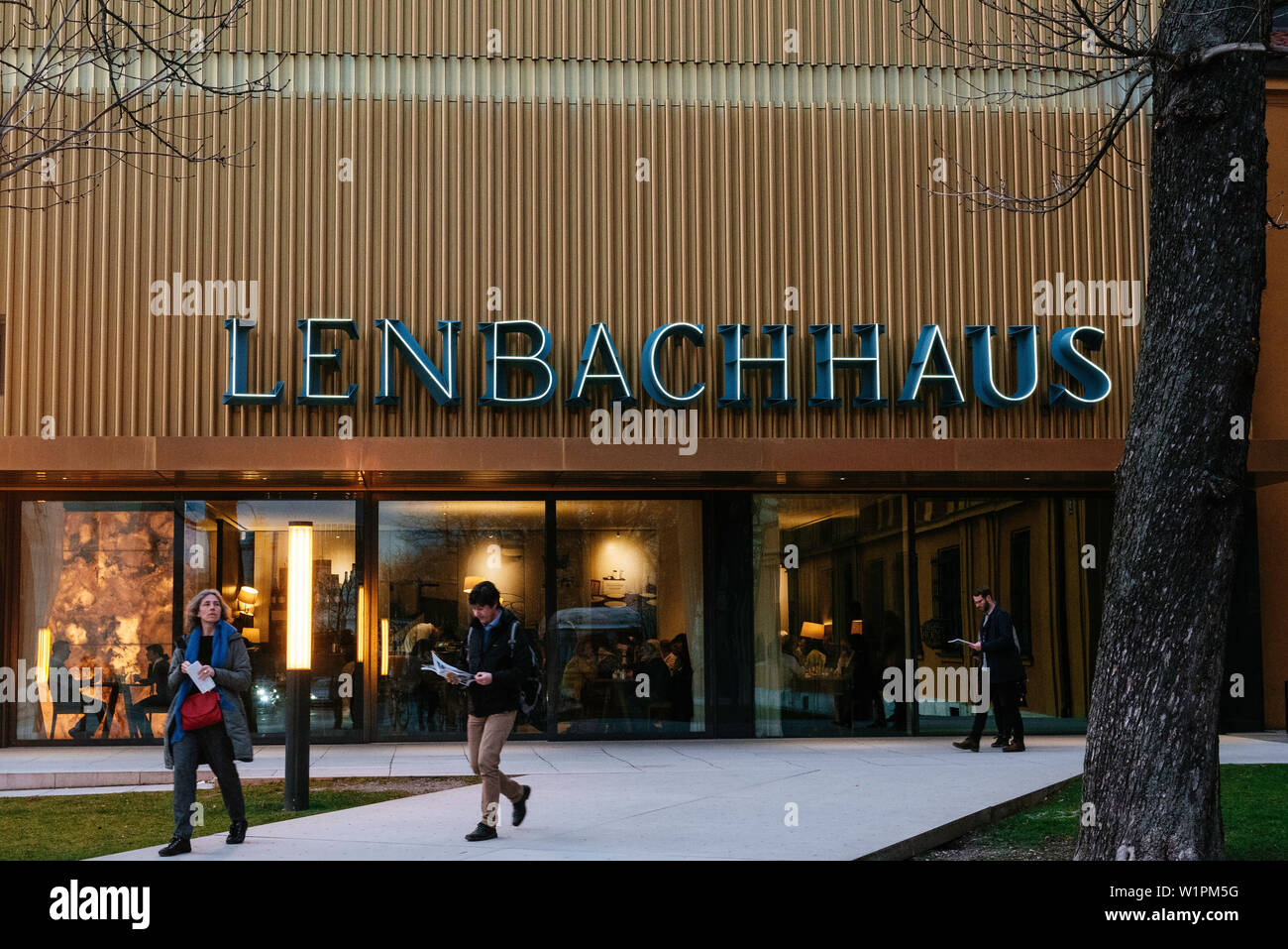 Cafe and Entrance of the Lenbachhaus Museum, Munich, Germany Stock ...