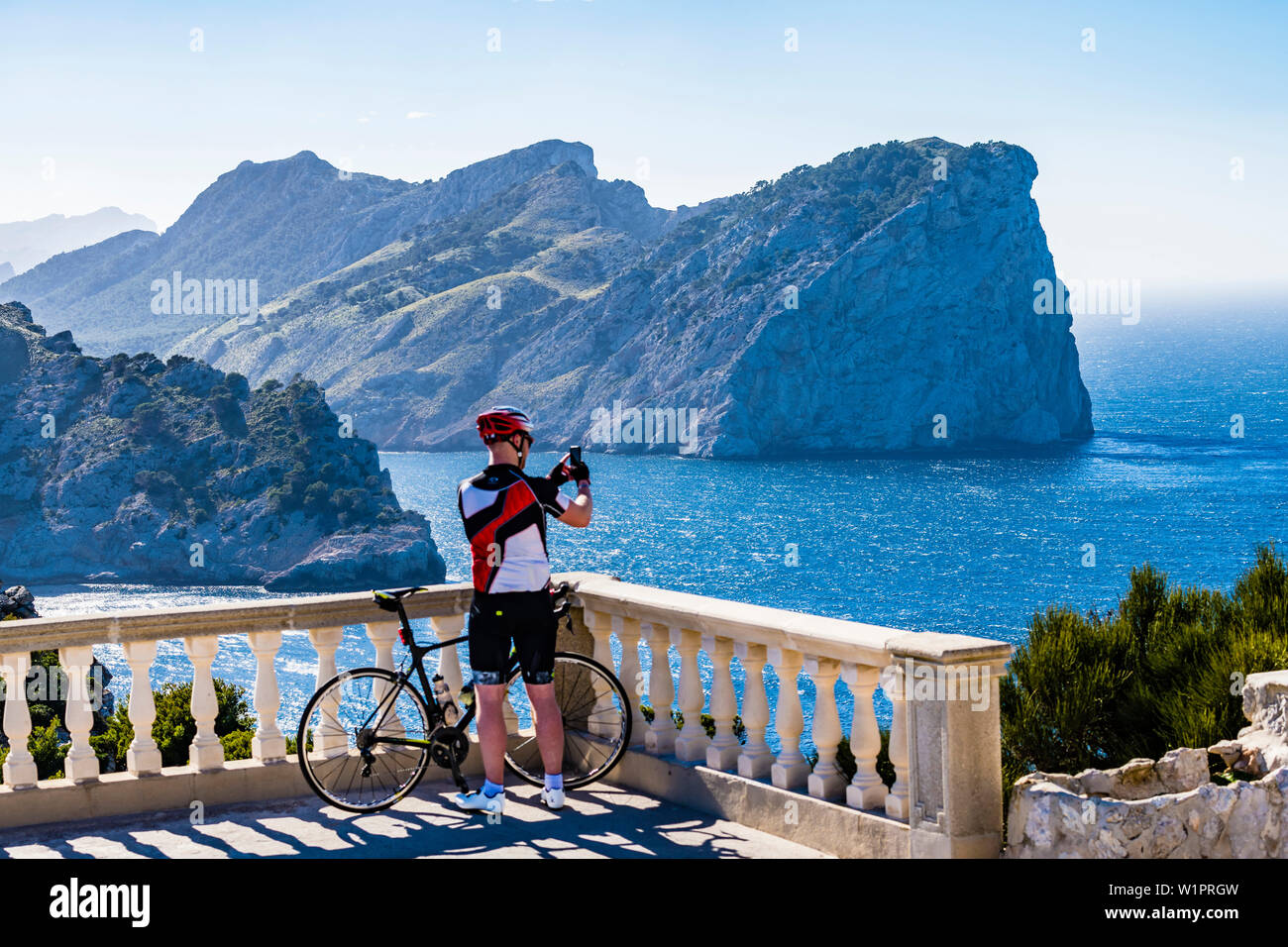Cap formentor mallorca bicycle hi-res stock photography and images - Alamy