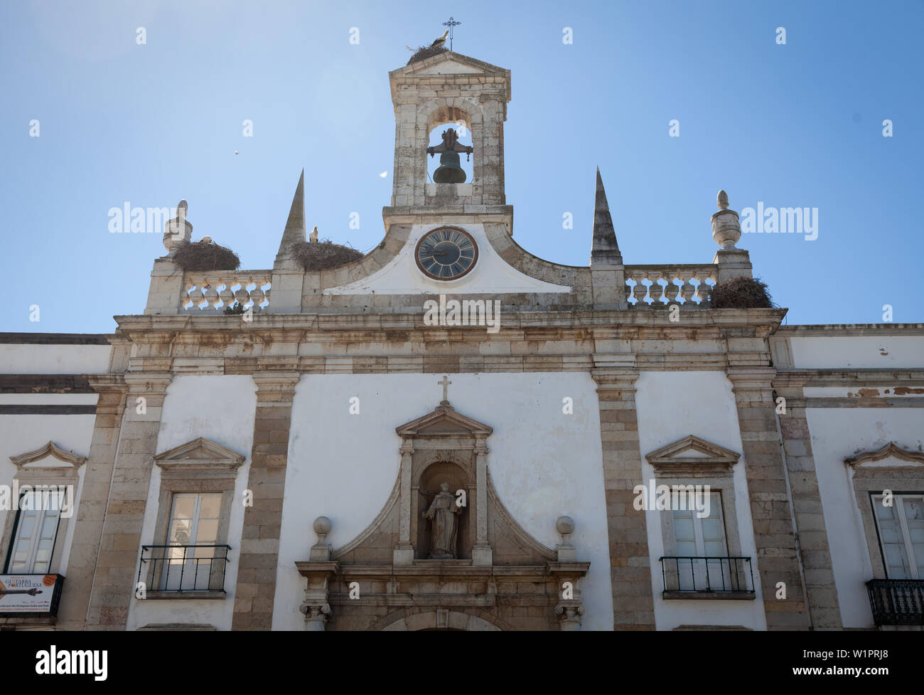Famous entrance in Faro's city centre. Portugal Stock Photo - Alamy