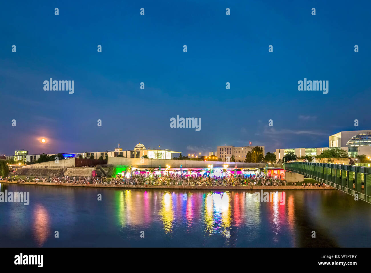 Capital beach hi-res stock photography and images - Alamy