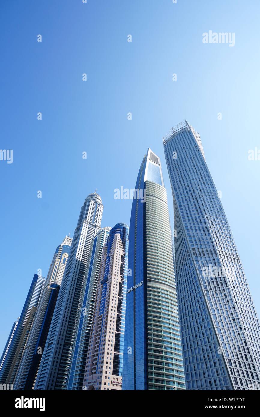 Architecture, Skysraper, Cayan Tower, Dubai Marina, Dubai, UAE, United ...