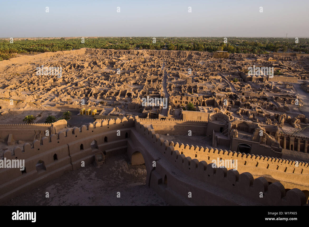 Mud city hi-res stock photography and images - Alamy