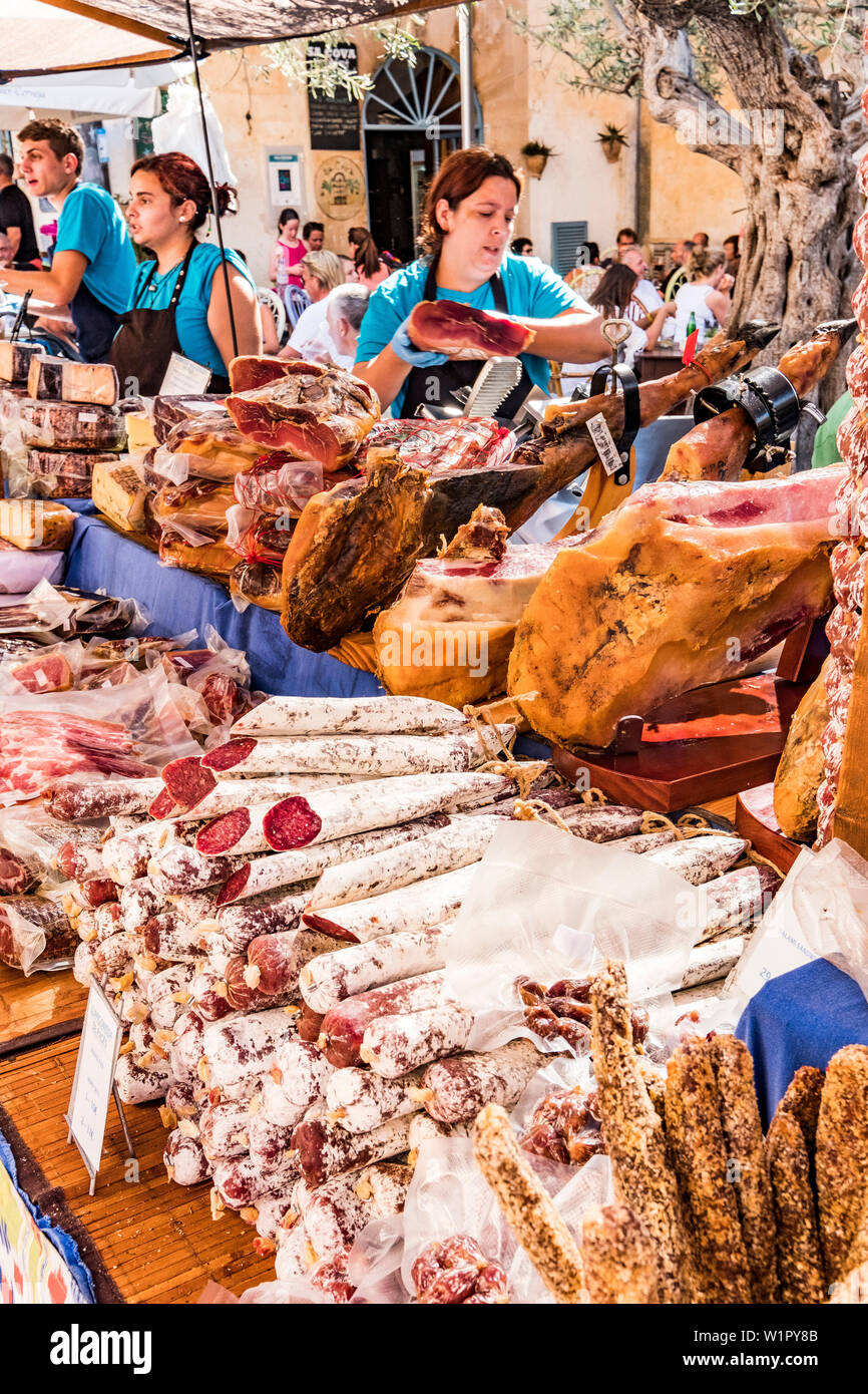 Santanyi market majorca hi-res stock photography and images - Alamy