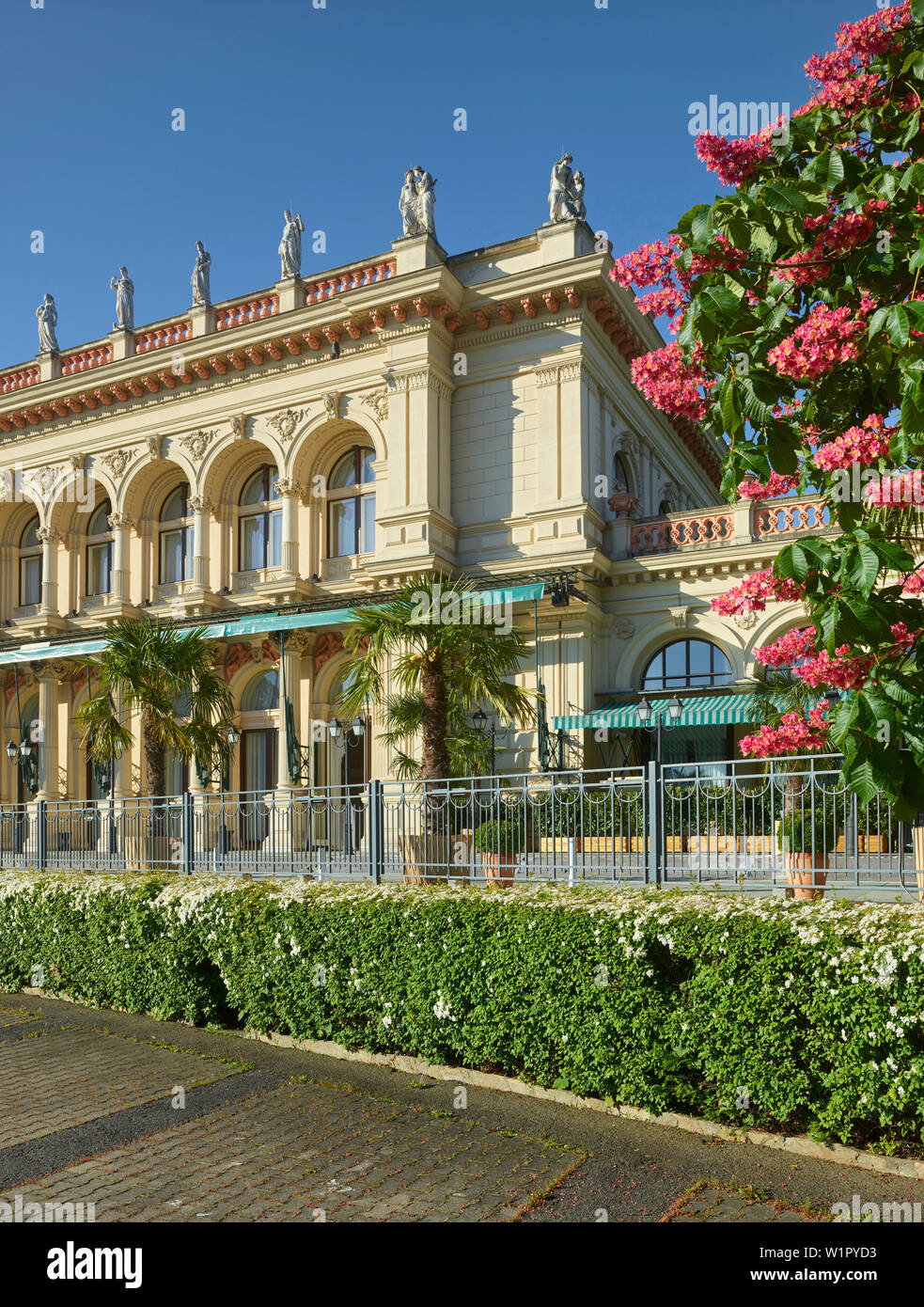 Kursalon Vienna High Resolution Stock Photography and Images - Alamy