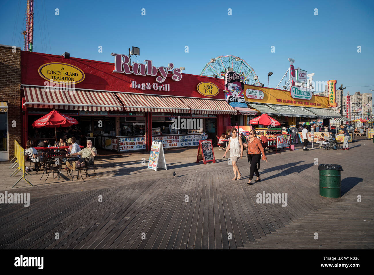 People rubys bar on boardwalk hi-res stock photography and images - Alamy