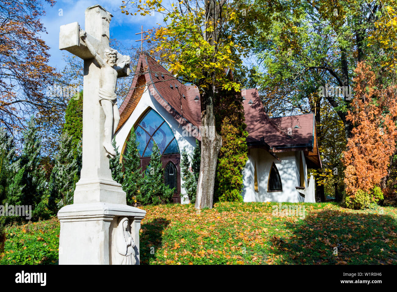 Catholic church exterior modern hi-res stock photography and images - Alamy