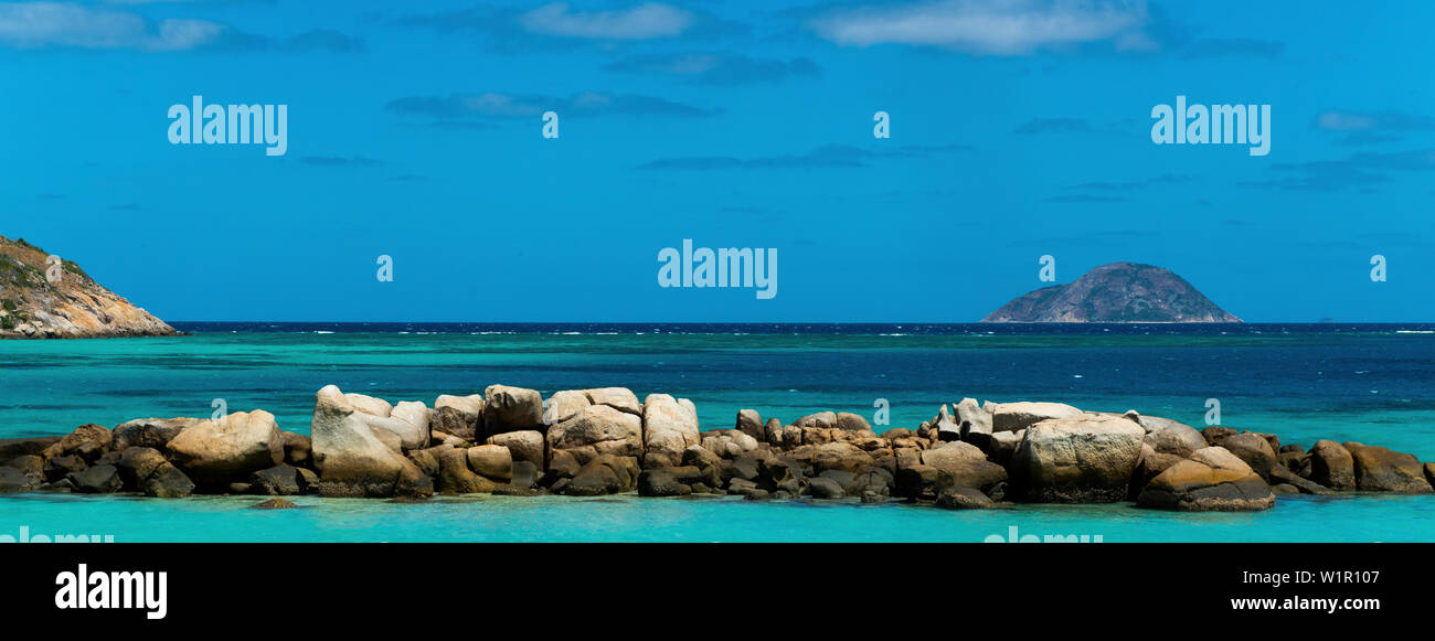 The Blue Lagoon in the Lizard Island group Stock Photo - Alamy