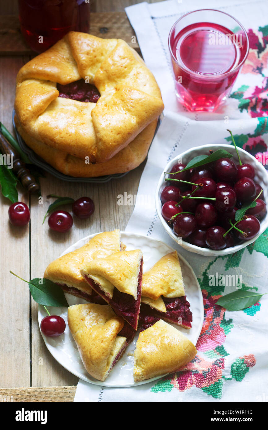 Placenta cake hi-res stock photography and images - Alamy