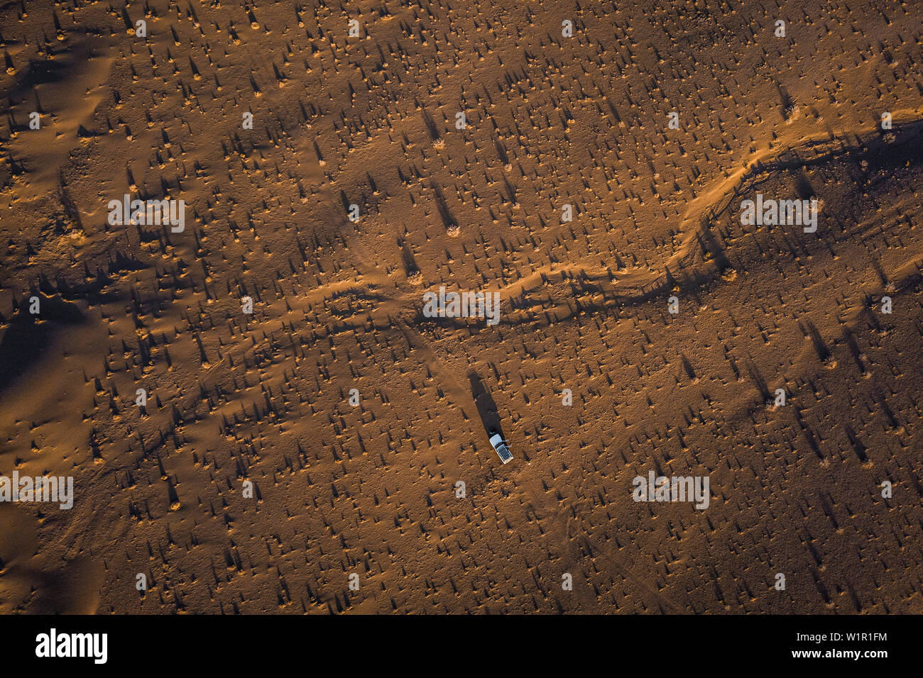 Aerial jeep hi-res stock photography and images - Alamy
