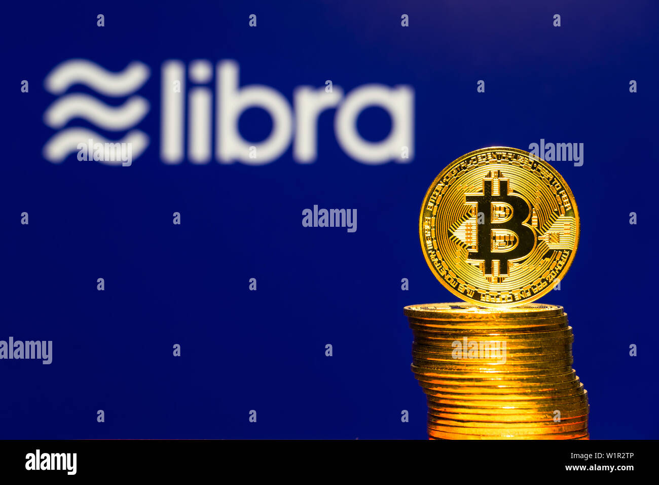 Facebook currency hi-res stock photography and images - Alamy