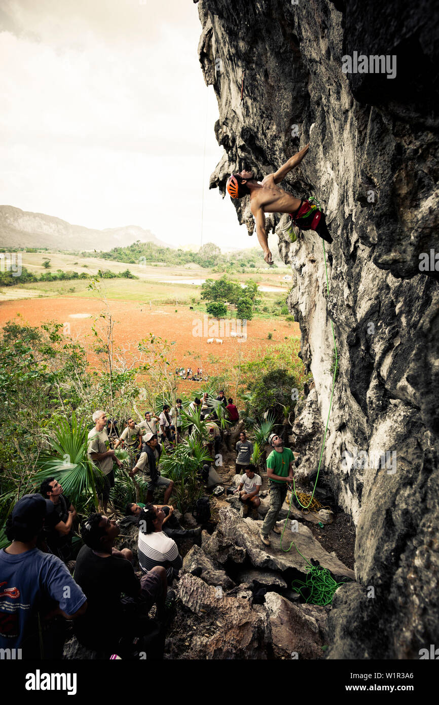 Rock climbing contest hi-res stock photography and images - Alamy