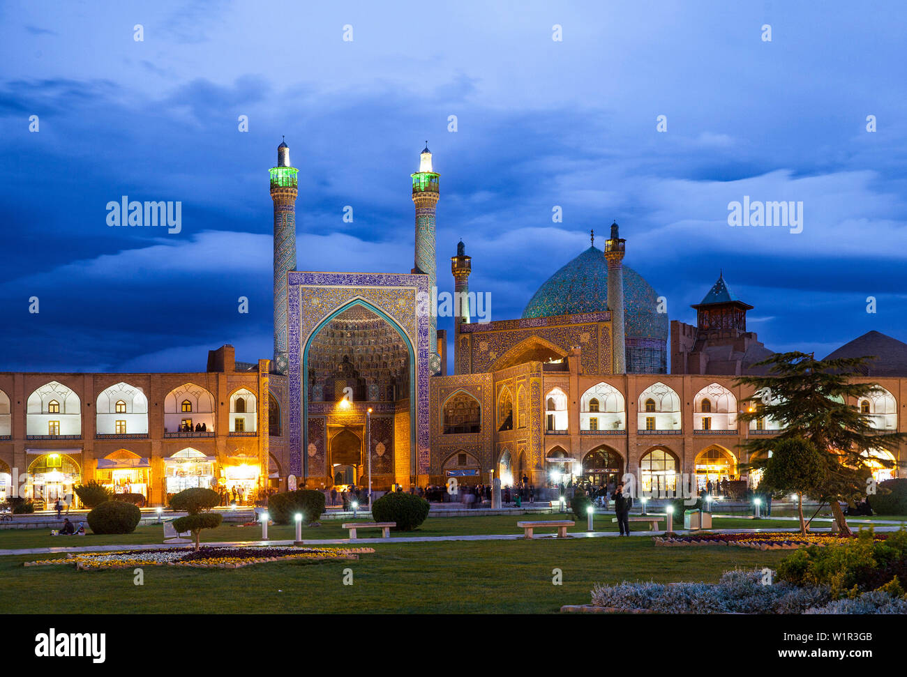 Shah Mosque At Naqsh E Jahan Square High Resolution Stock Photography ...
