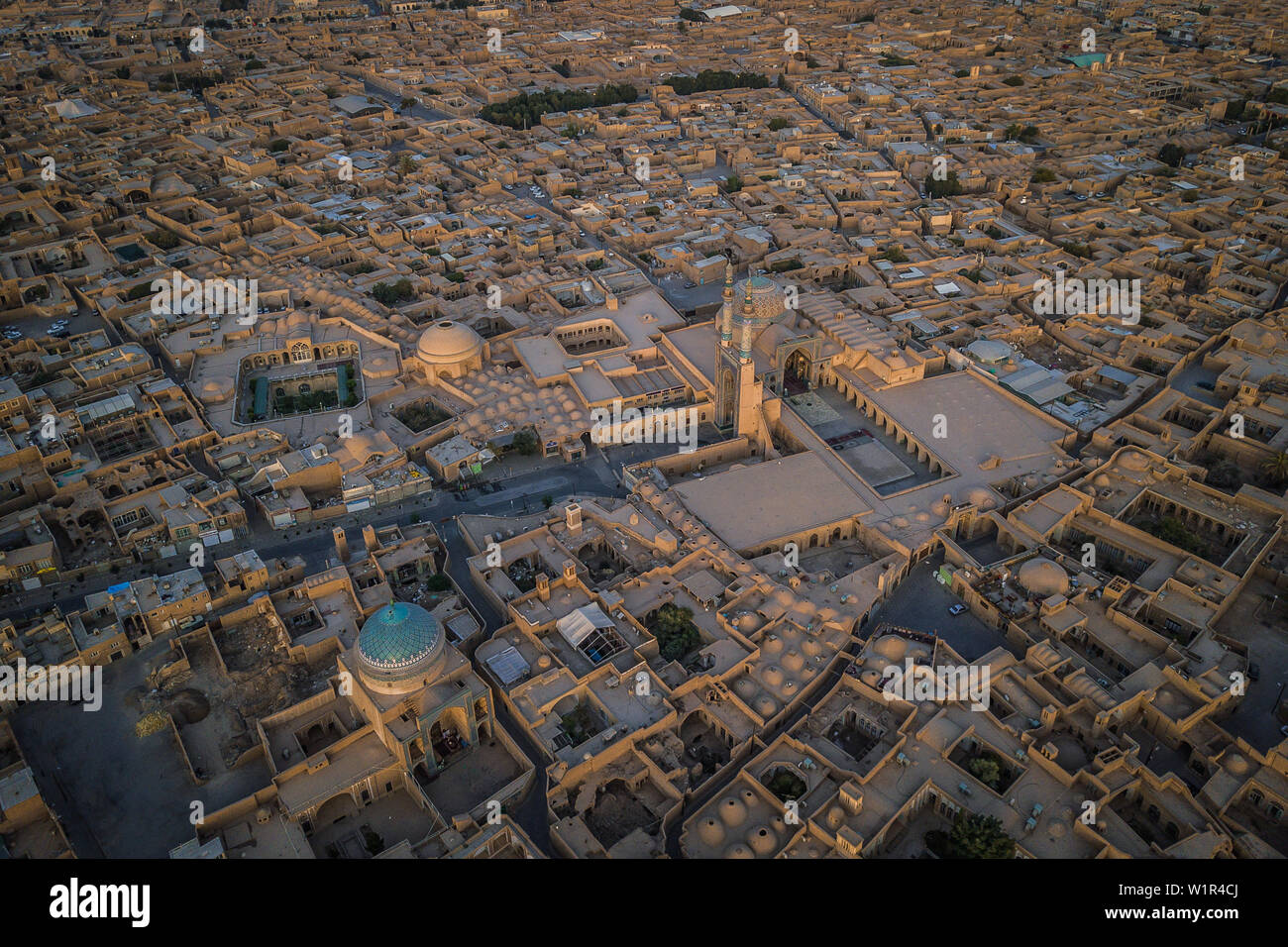 Iran mosque aerial hi-res stock photography and images - Alamy