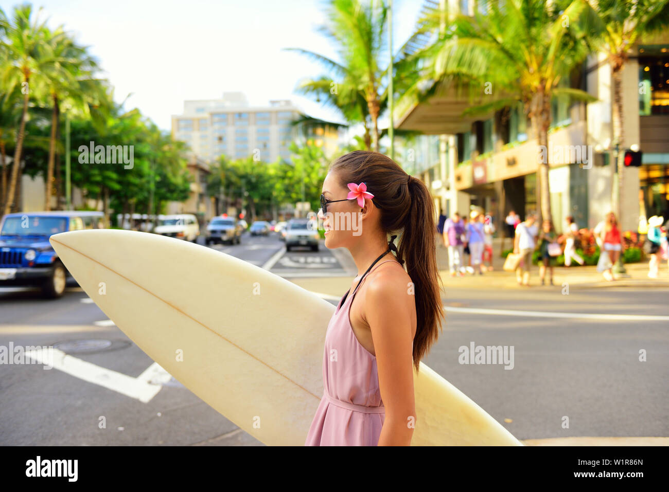 Female surfer hawaii hi-res stock photography and images - Alamy