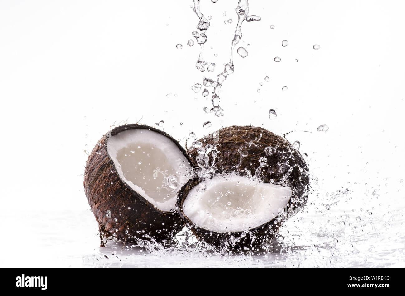 Coconut water hi-res stock photography and images - Alamy