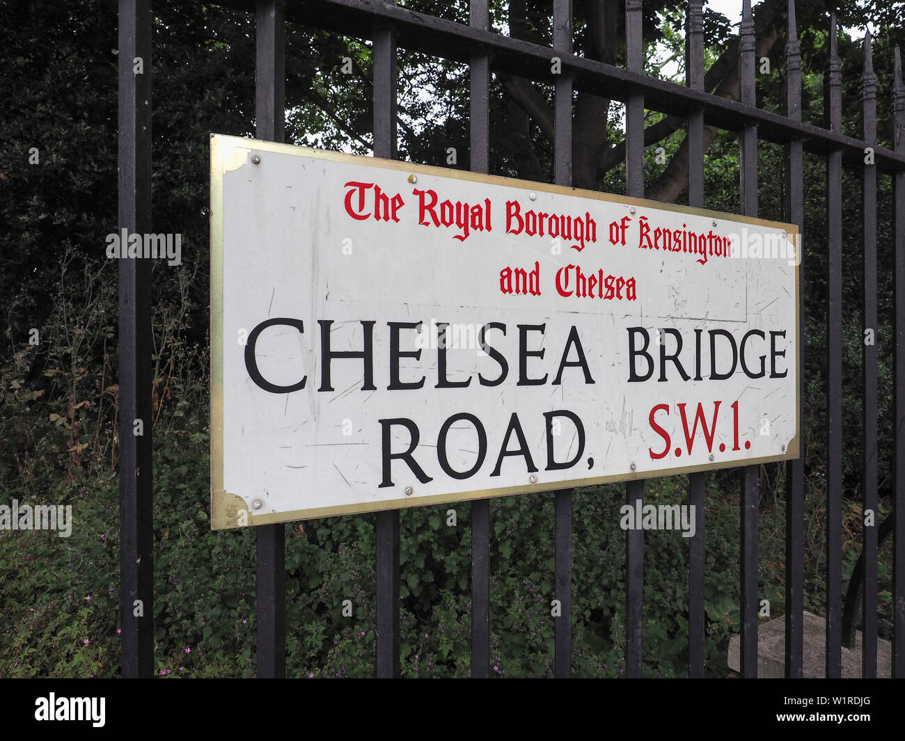 LONDON, UK - CIRCA JUNE 2019: Chelsea Bridge Road SW1 sign in the Royal ...