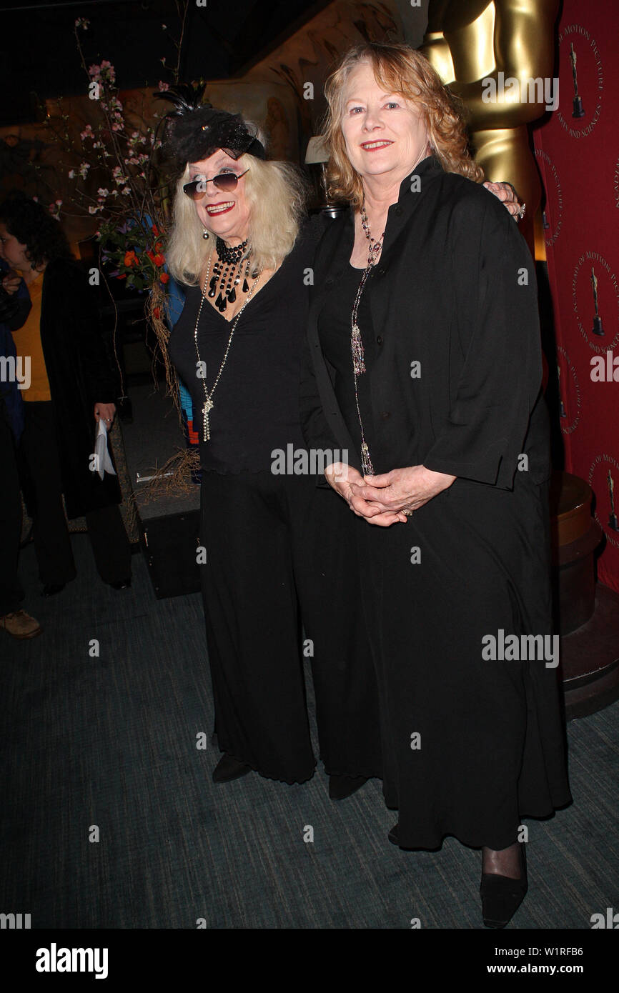 Sylvia knight hi-res stock photography and images - Alamy