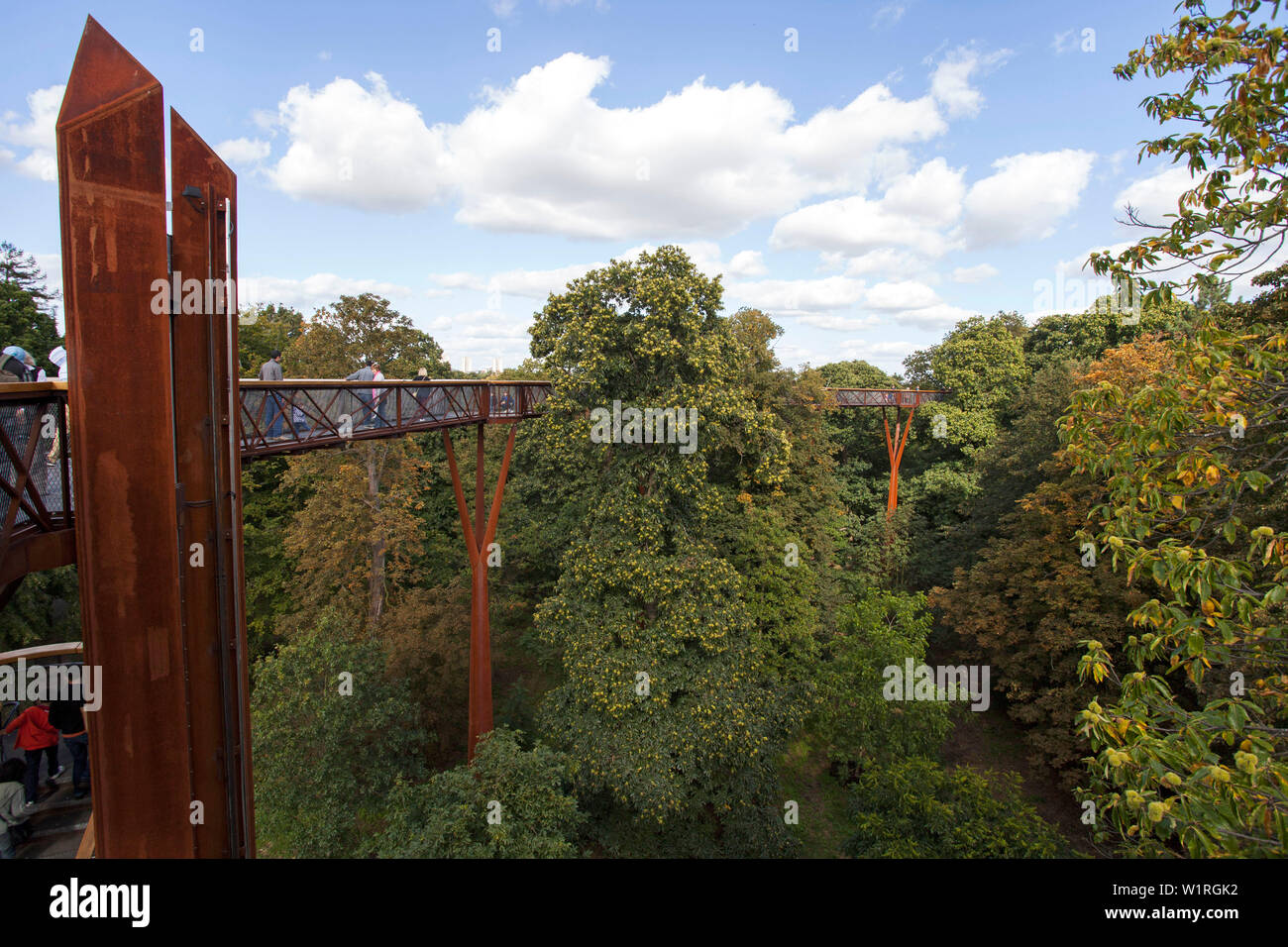 Treetop Walkway, Royal Botanic Gardens, Kew Stock Photo - Alamy