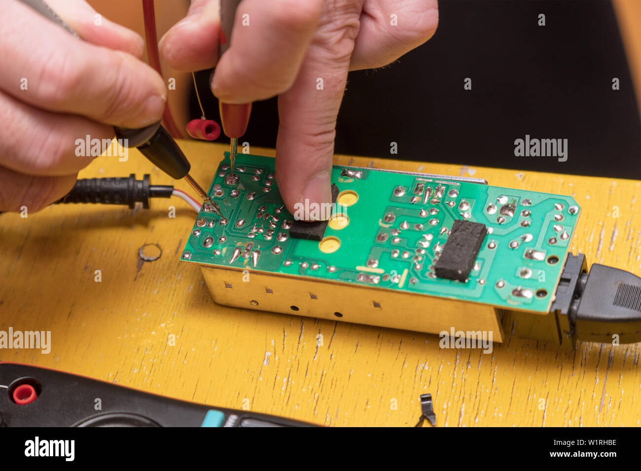 Repair Electronic Board at Bruce Earnshaw blog