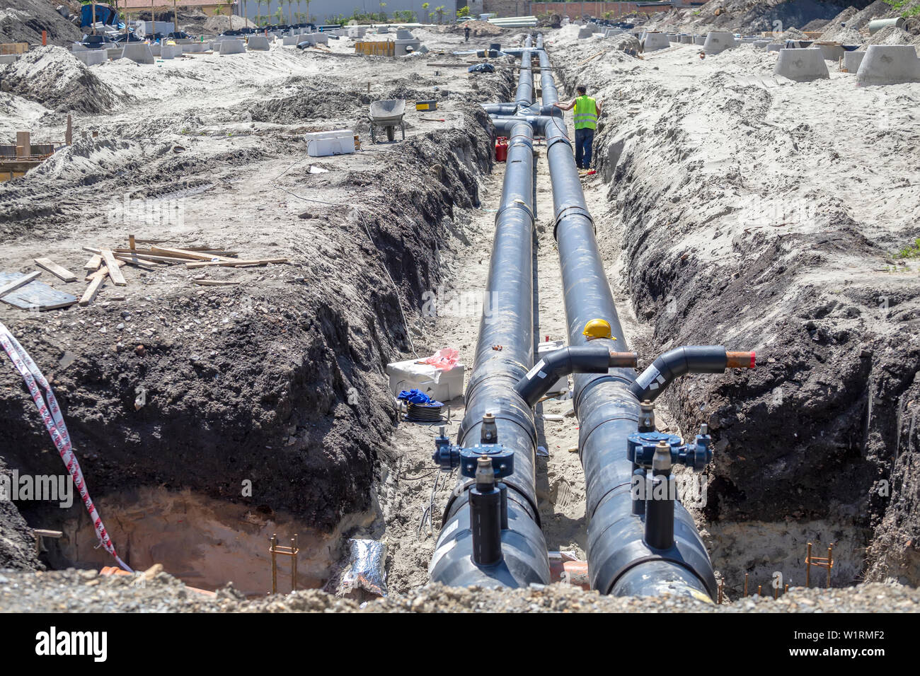 Underground heat system hi-res stock photography and images - Alamy