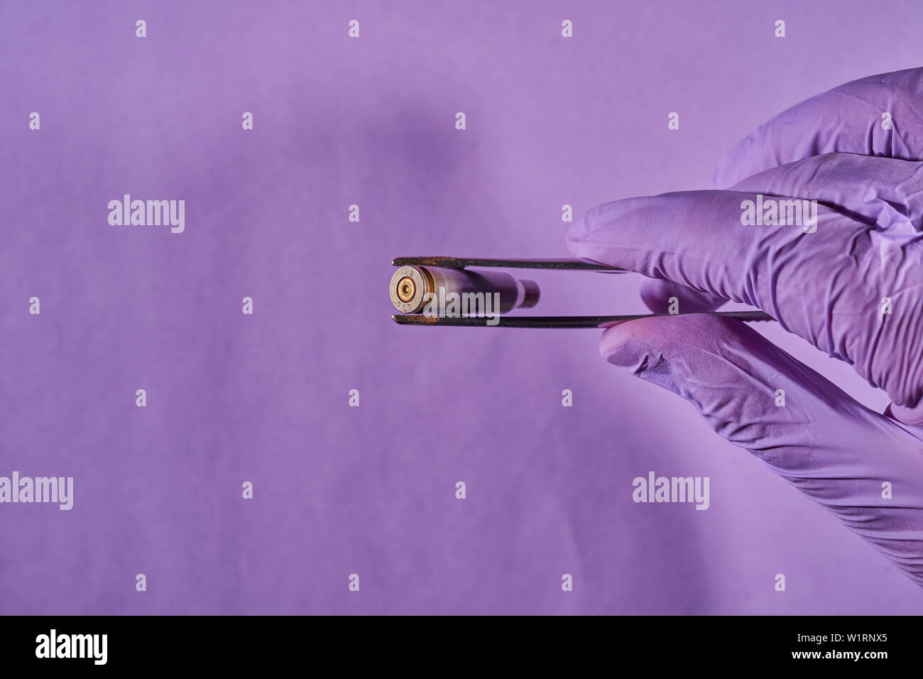 Bullet case inspection hi-res stock photography and images - Alamy