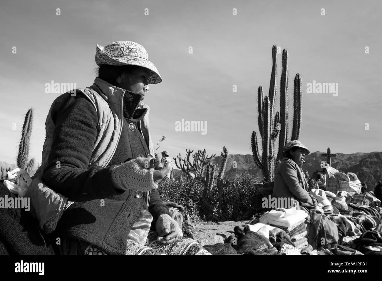 Perù, Cruz del Condor in Colca canyon Stock Photo - Alamy