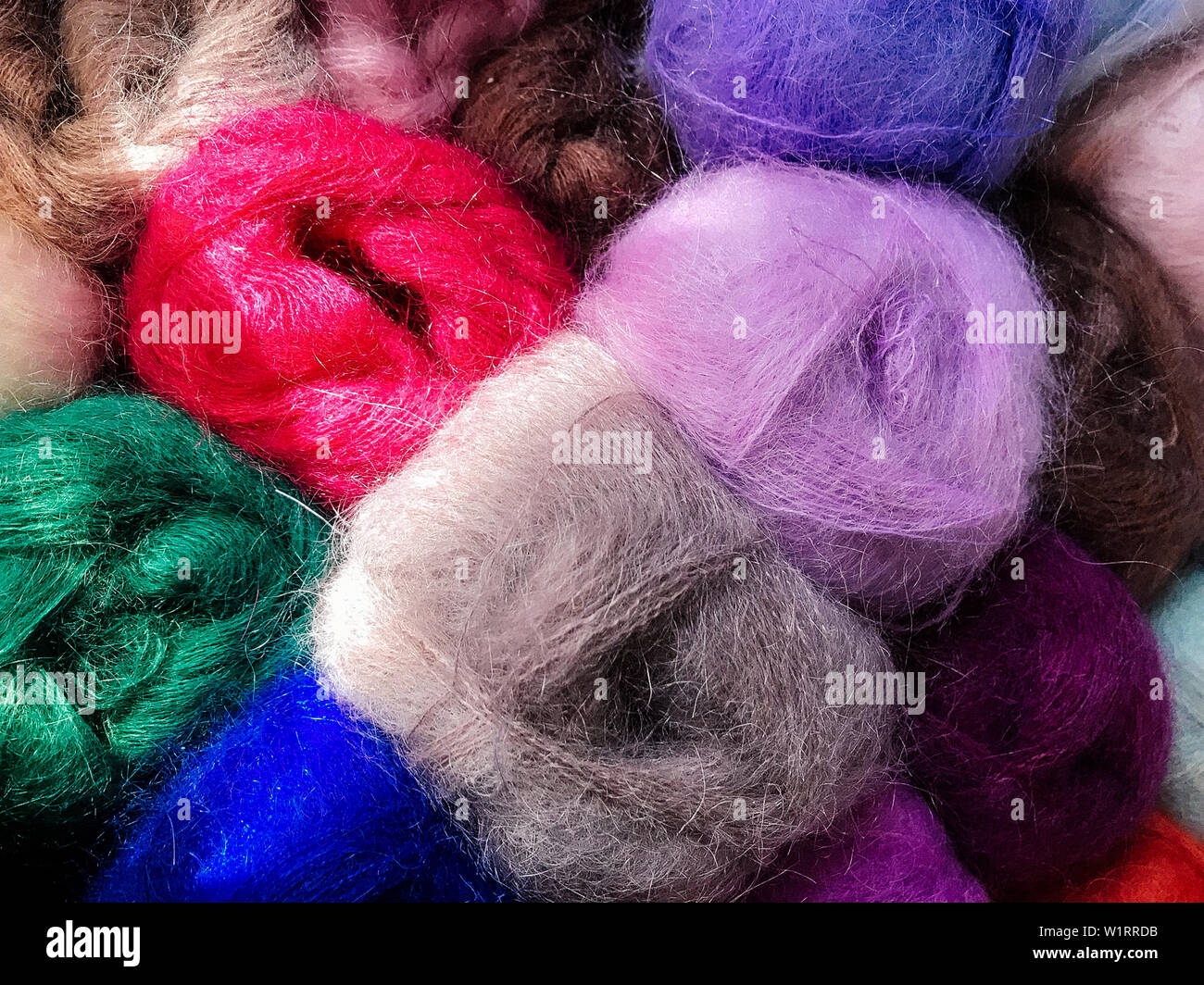 Grid threads hi-res stock photography and images - Alamy