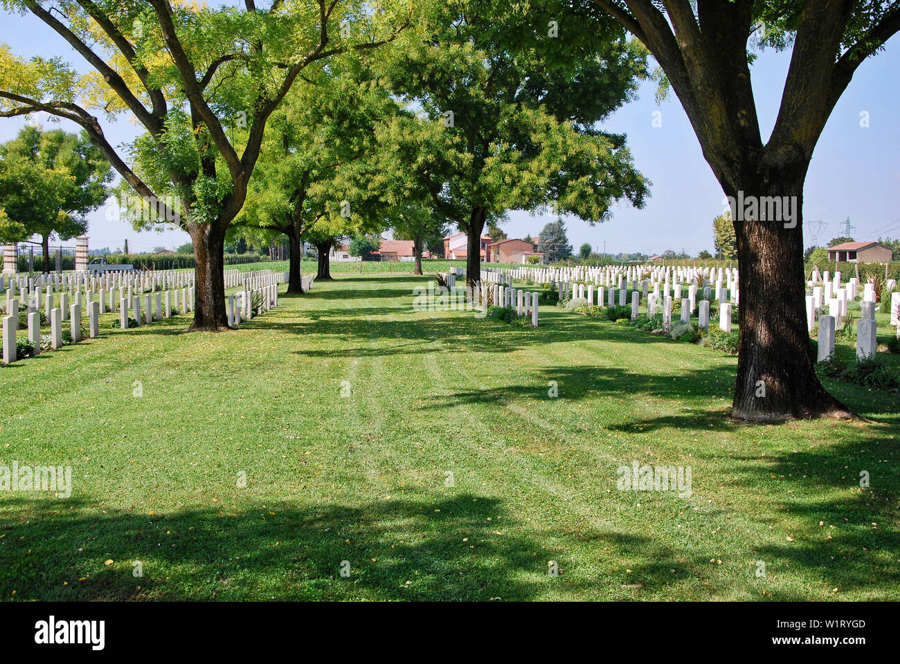 Italian war grave hi-res stock photography and images - Alamy
