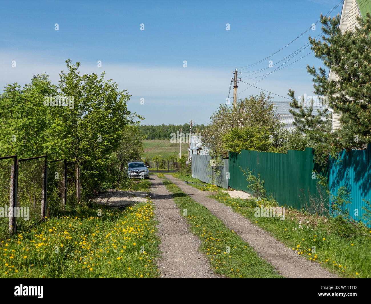 Russian dacha hi-res stock photography and images - Alamy