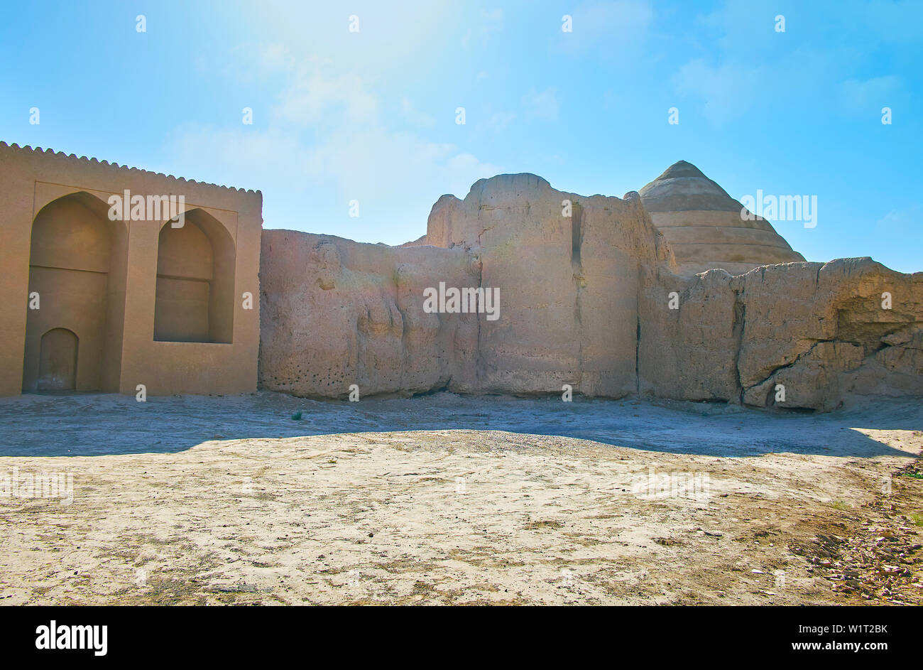 Explore ancient Kashan landmarks, walking around the ruins of adobe ...
