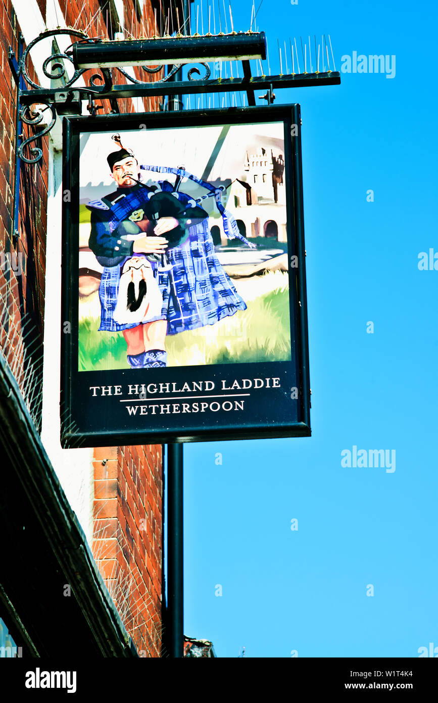 Highland laddie hi-res stock photography and images - Alamy