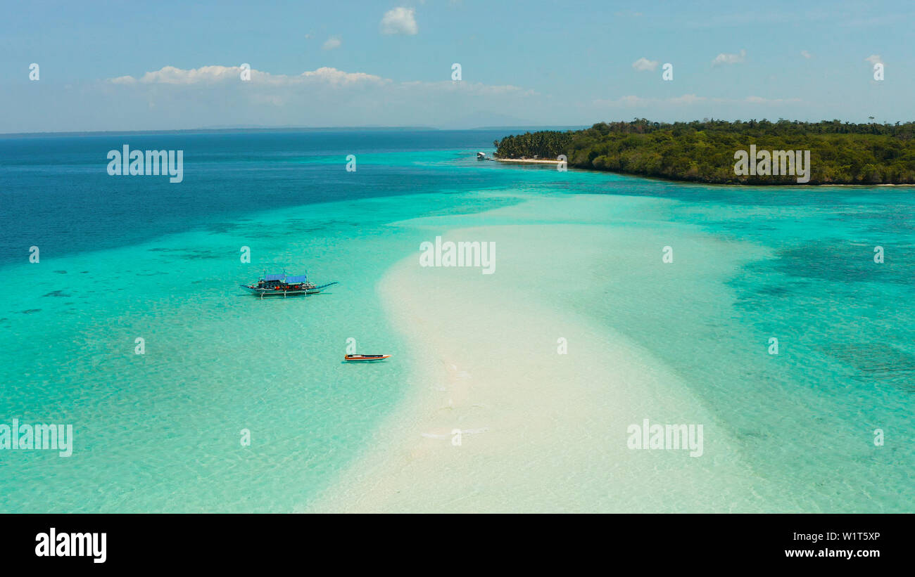Sand bar in transparent turquoise water top view. Tropical beach with ...