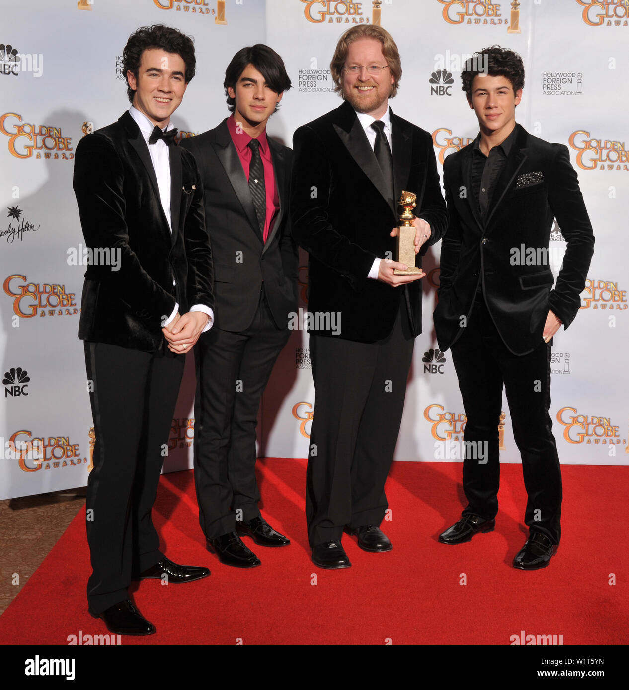 LOS ANGELES, CA. January 11, 2009: The Jonas Brothers & Wall¥E director ...