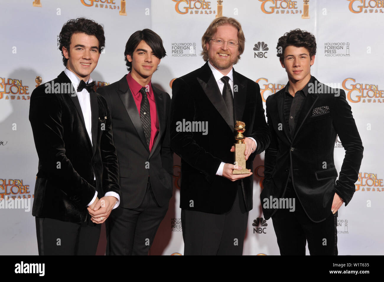 LOS ANGELES, CA. January 11, 2009: The Jonas Brothers & Wall¥E director ...