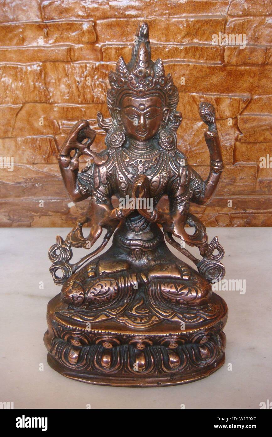 Goddess tara statue hi-res stock photography and images - Alamy