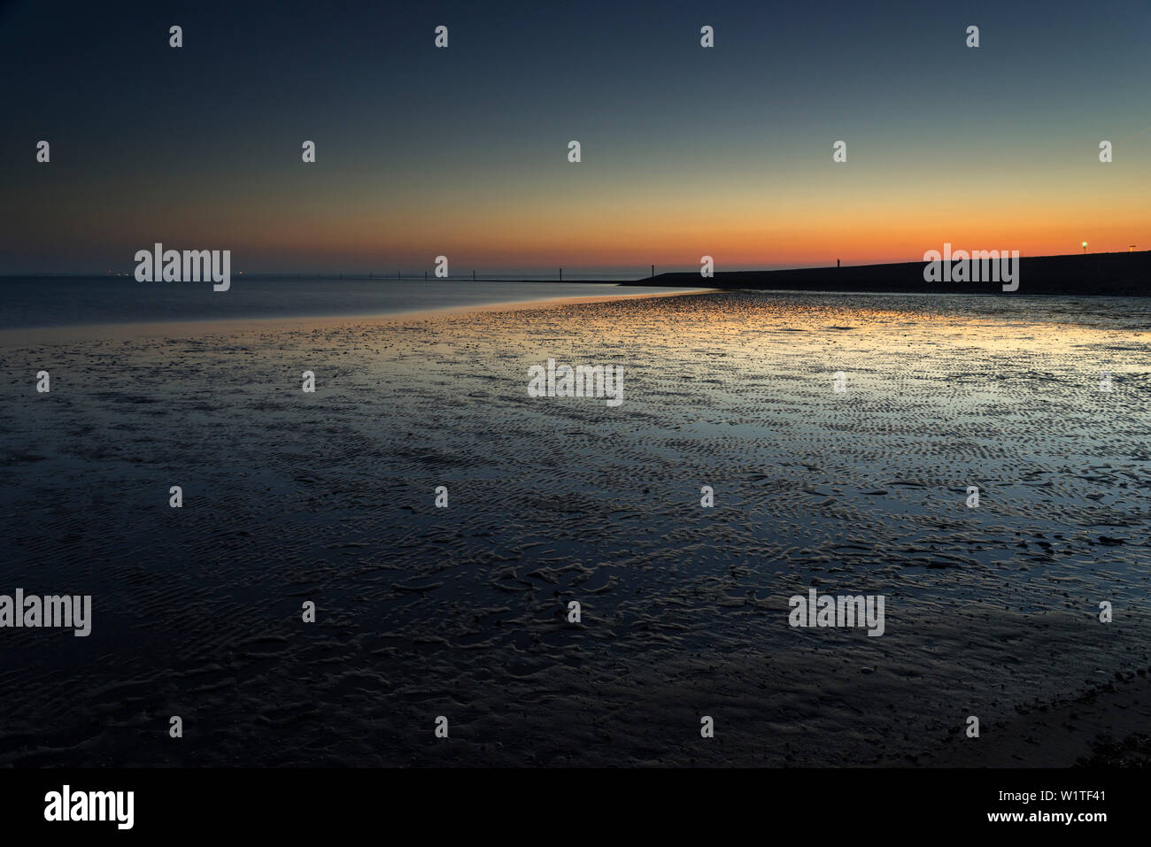 Esens hi-res stock photography and images - Alamy