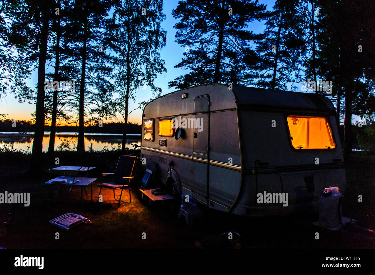 Caravan camps hi-res stock photography and images - Alamy