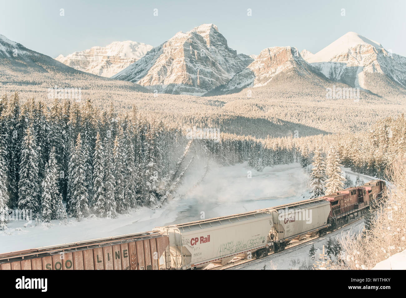 Morant Curve High Resolution Stock Photography and Images - Alamy