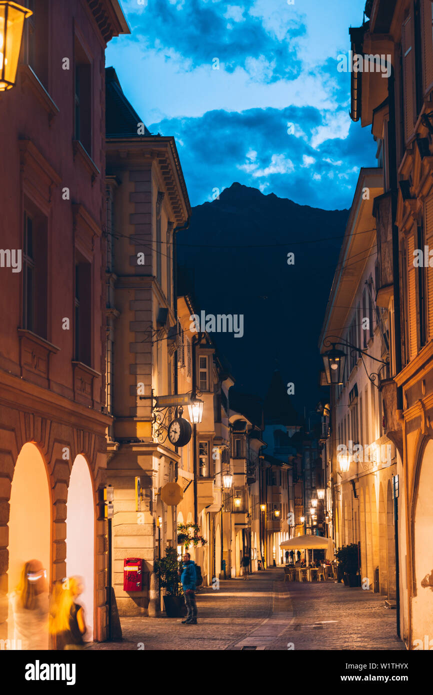 Downtown Meran, E5, Alpenüberquerung, 6th stage, Vent,Niederjochbach ...