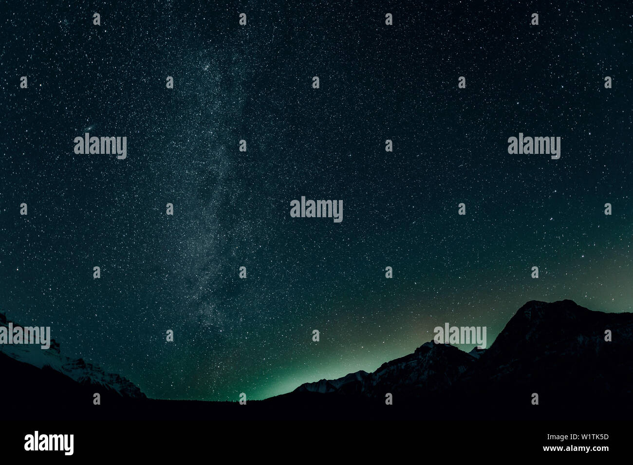 night sky at Banff national park, Bow Valley, Banff National Park ...