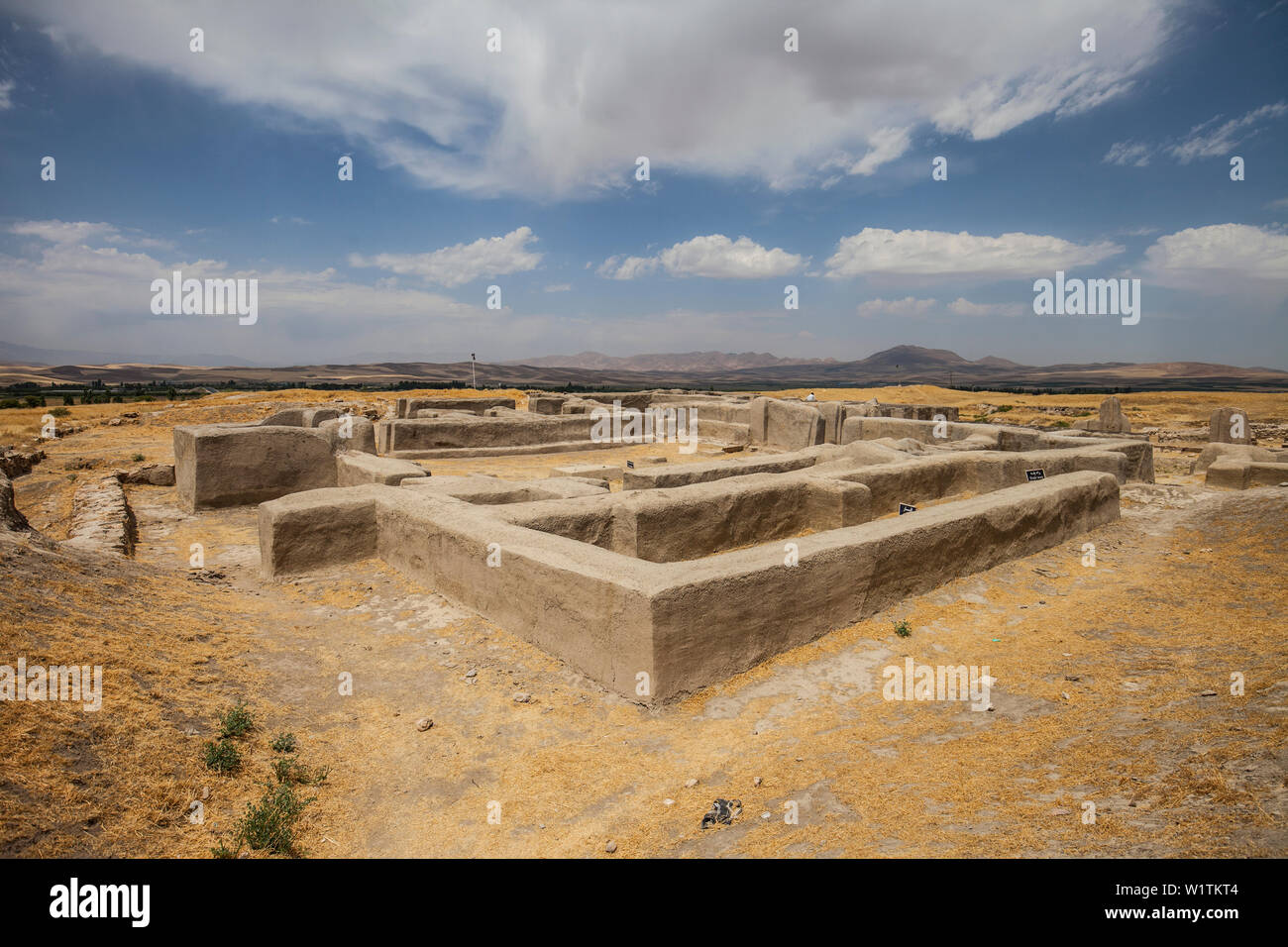 Hasanlu hi-res stock photography and images - Alamy
