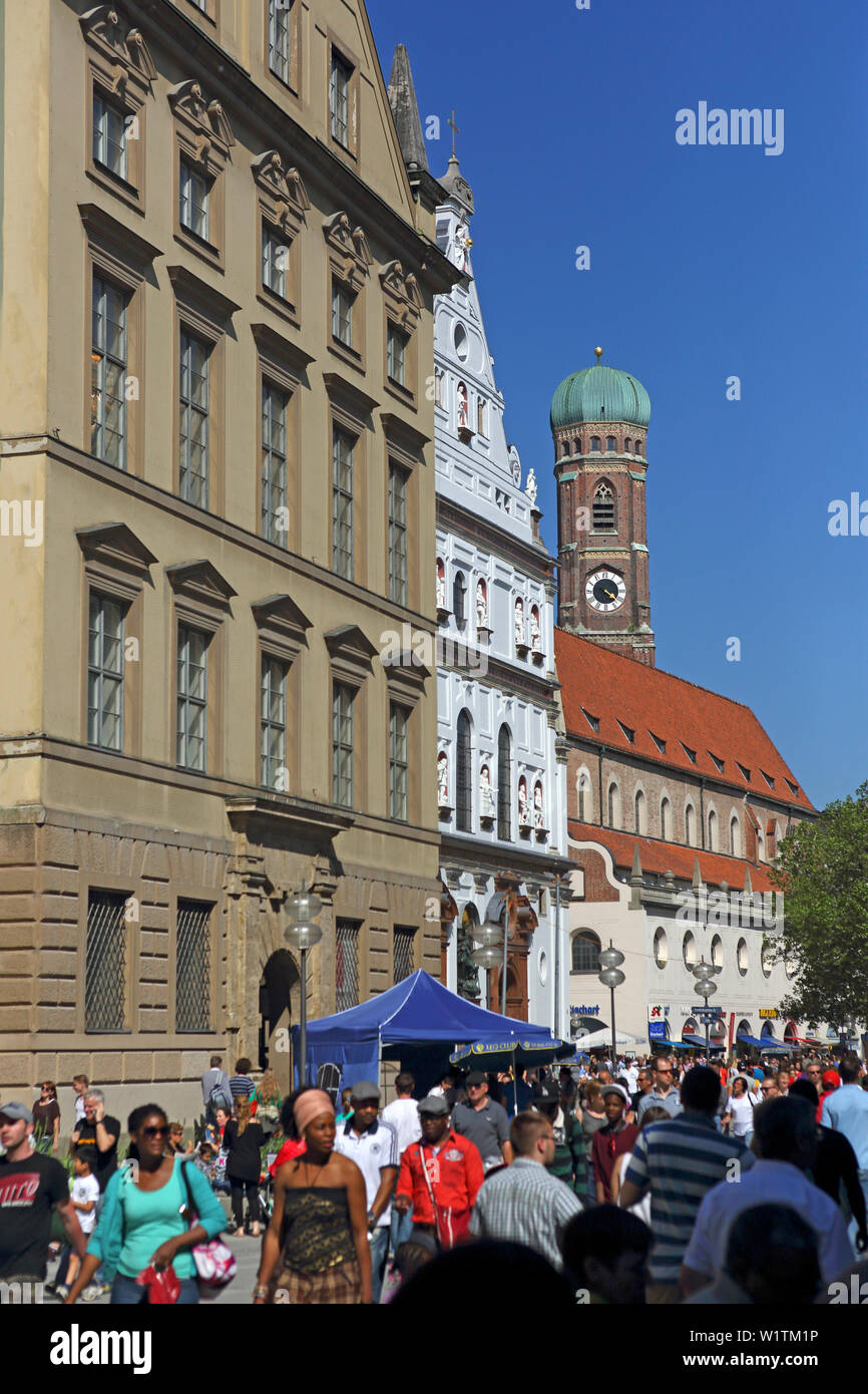 View of neuhauser strasse hi-res stock photography and images - Alamy