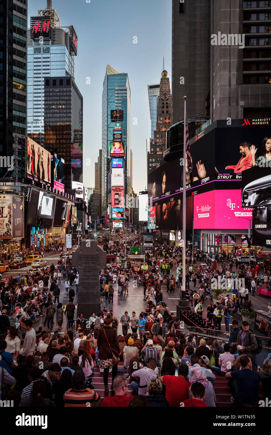 masses of people on Times Square and Broadway, Manhattan, NYC, New York ...