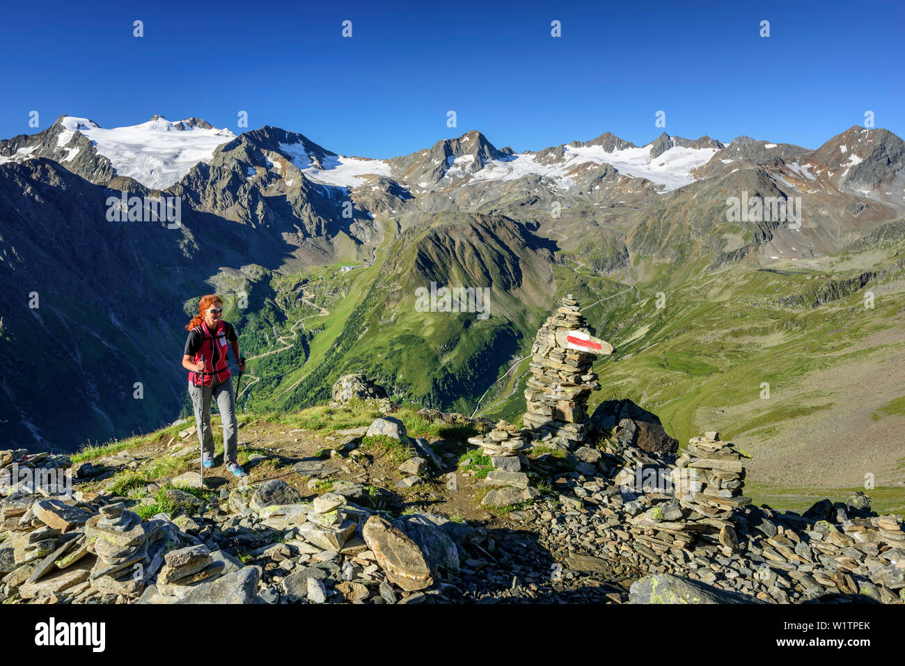 Highroute hi-res stock photography and images - Alamy