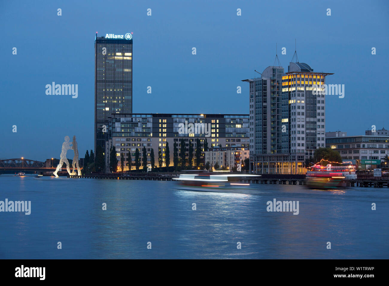 Treptowers berlin hi-res stock photography and images - Alamy