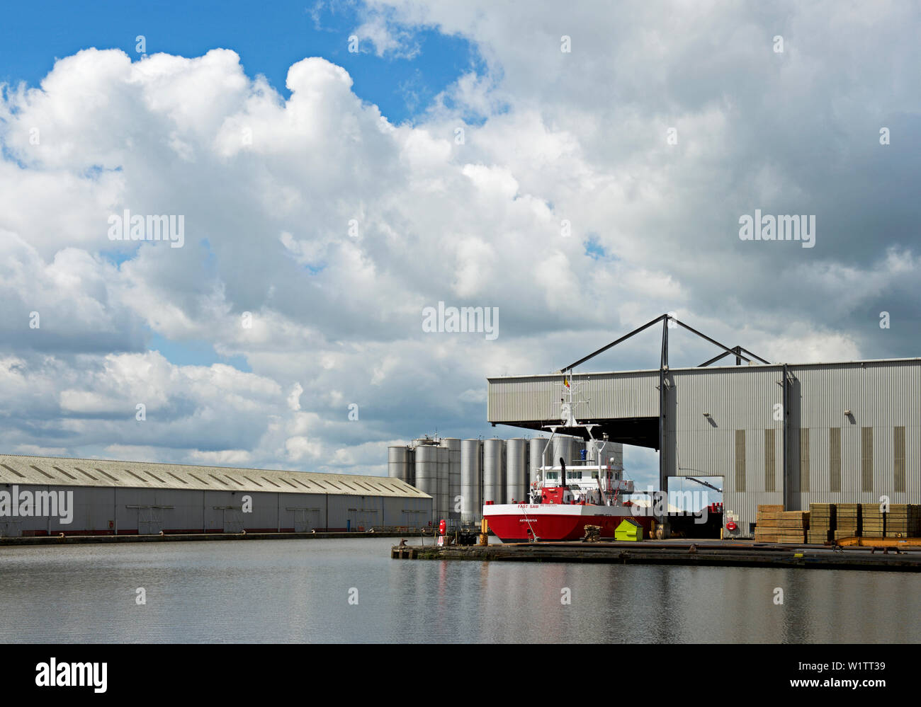 Goole docks, East Yorkshire, England UK Stock Photo - Alamy