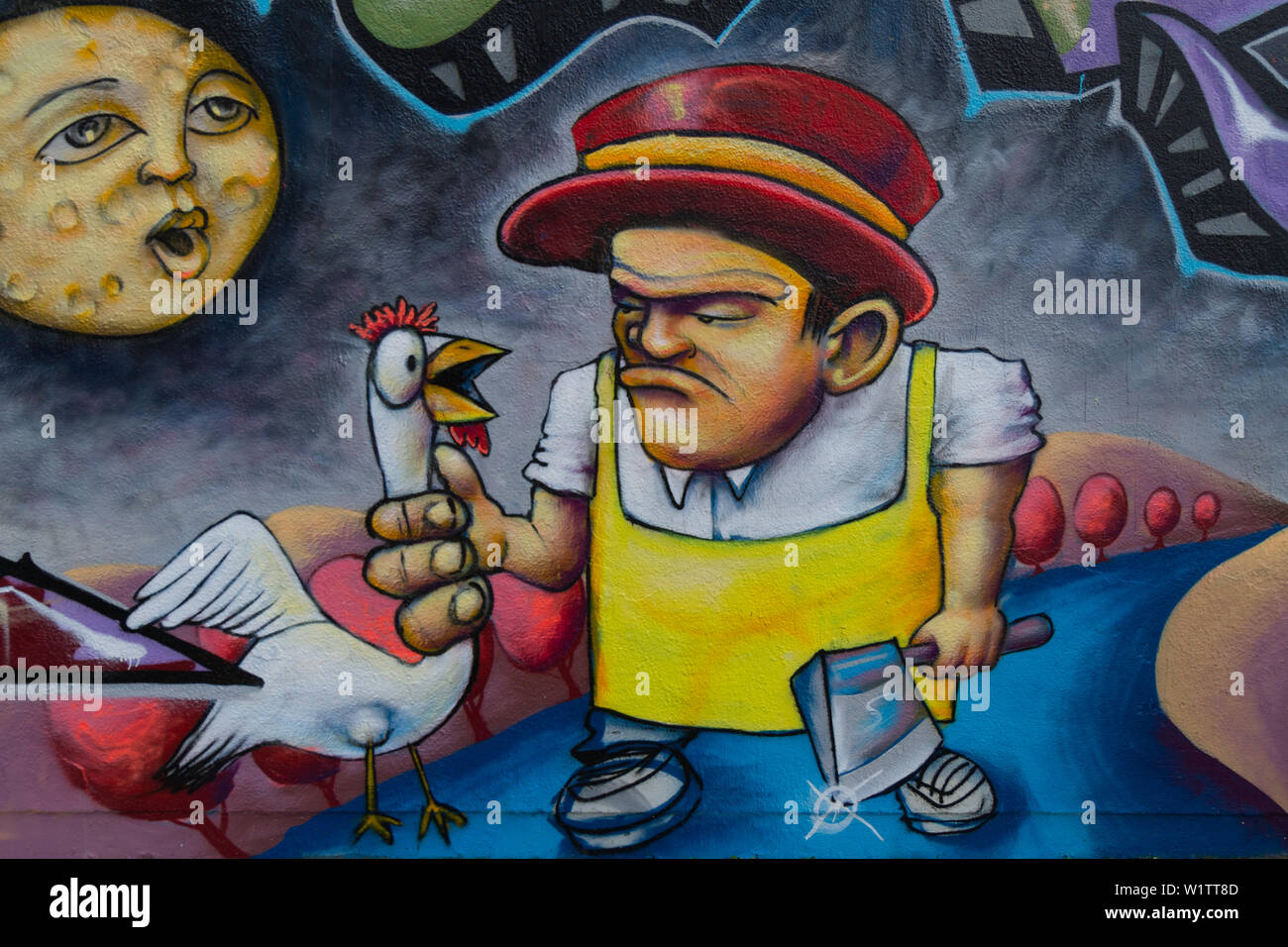 Graffiti chicken graffiti hi-res stock photography and images - Alamy